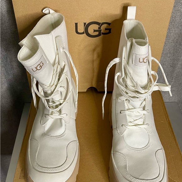UGG | Shoes | Ugg Lace Up Boots The Ugg Lug | Poshmark